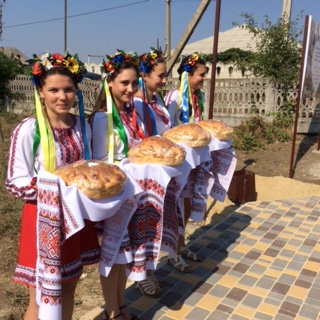 Mayor of Tarutino, playing accordeon in his disco